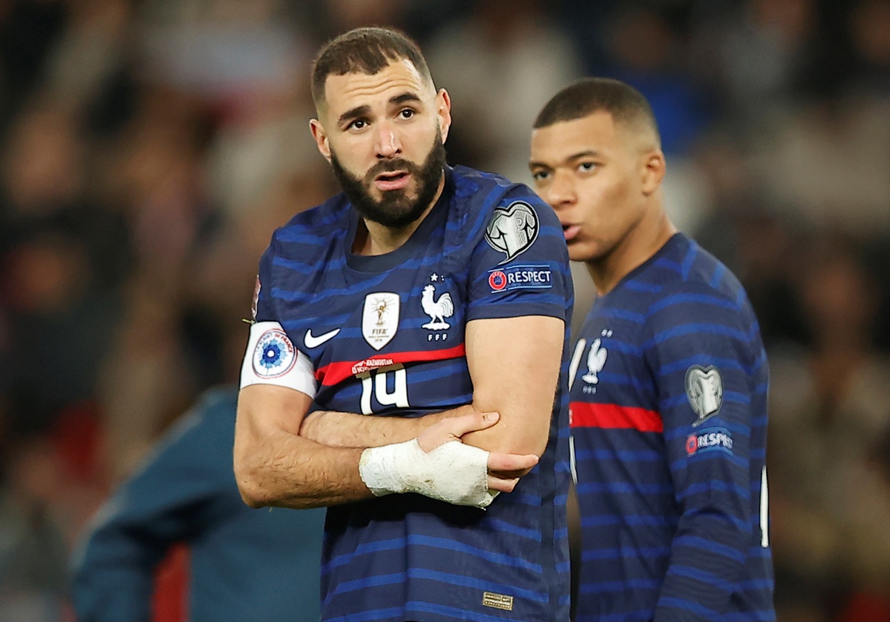 Benzema condenado a 1 año de cárcel