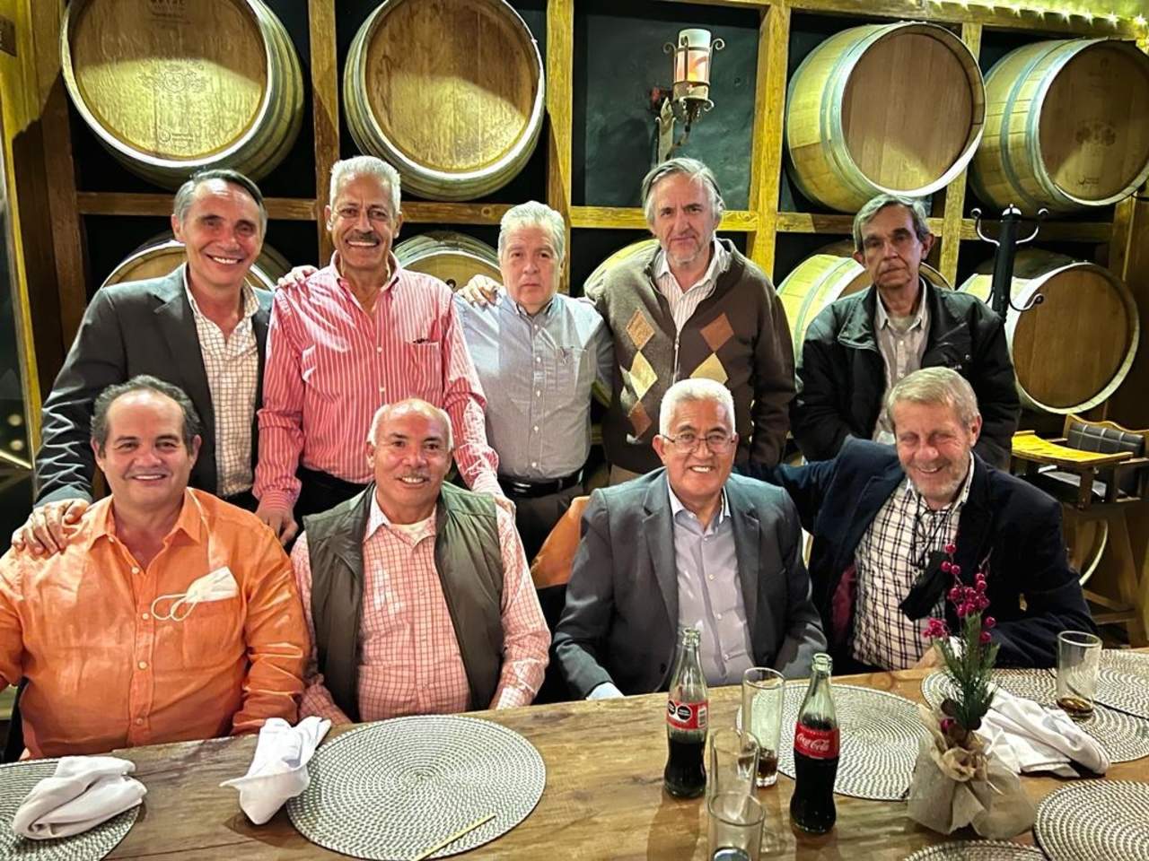 Se reúnen ex alumnos de La Salle en convivio navideño