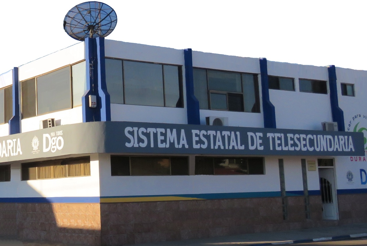 Telesecundarias de Durango paran labores