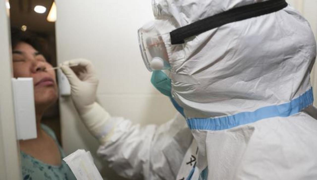 La OMS reduce sus tiempos de cuarentena