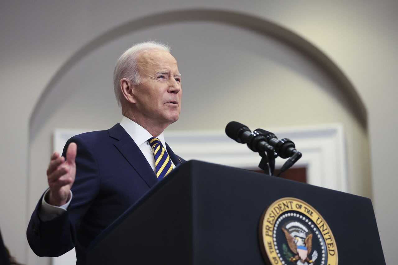 Joe Biden firma una orden para regular las criptomonedas