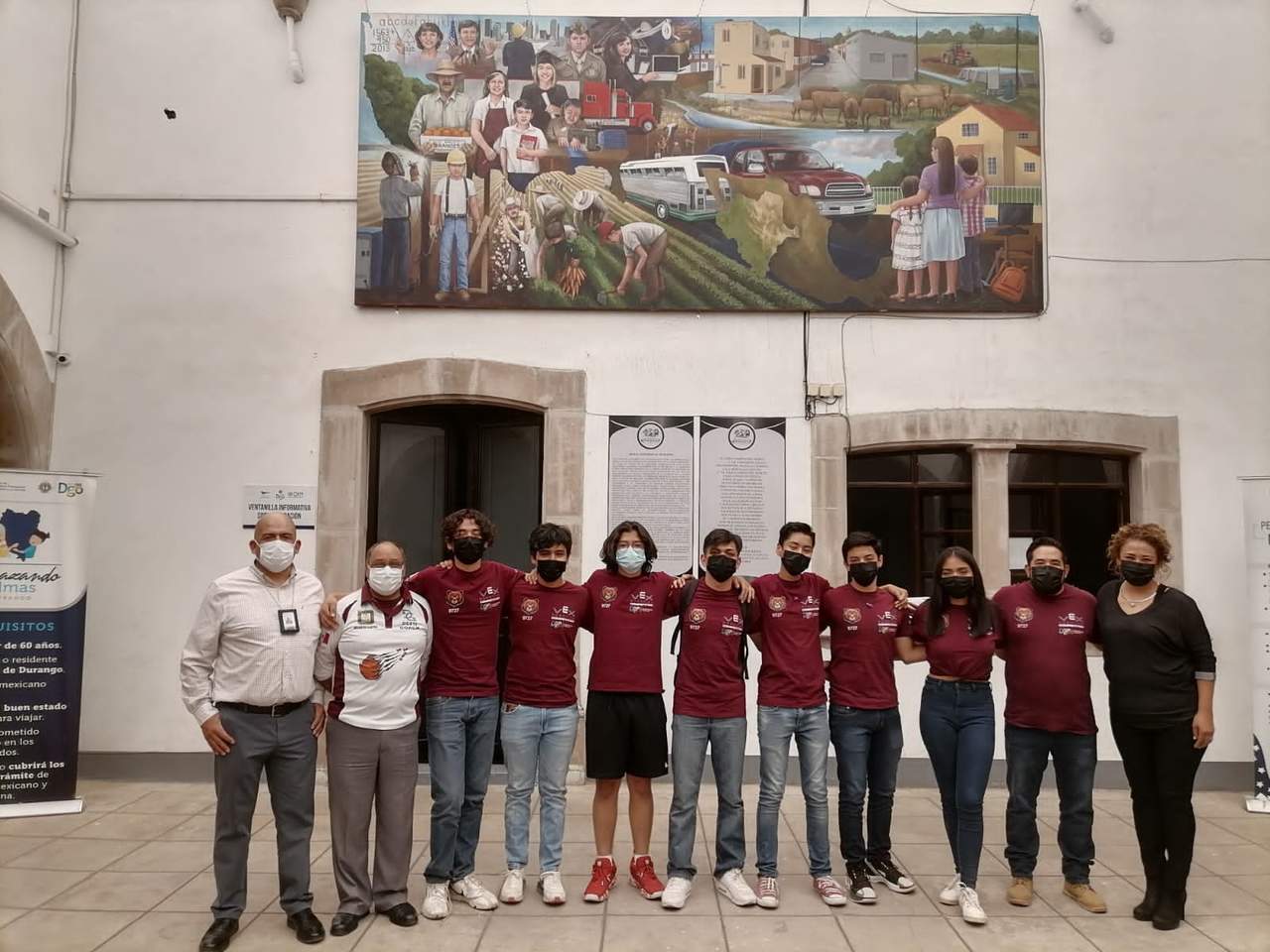 Alumnos del CBTIS 110 participaron en mundial de robótica