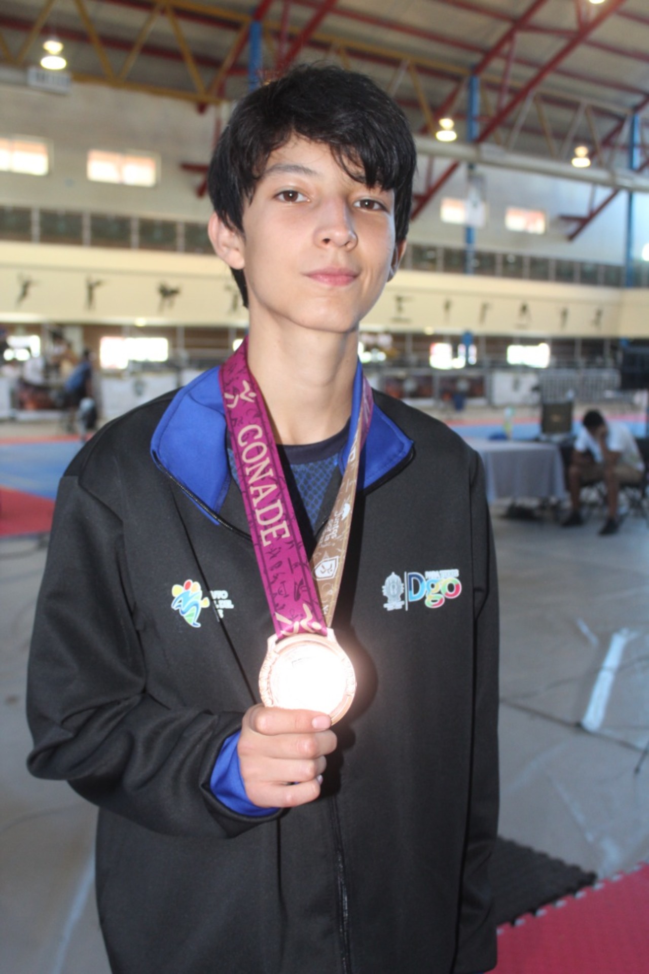 Fernando Valverde se sube al podio