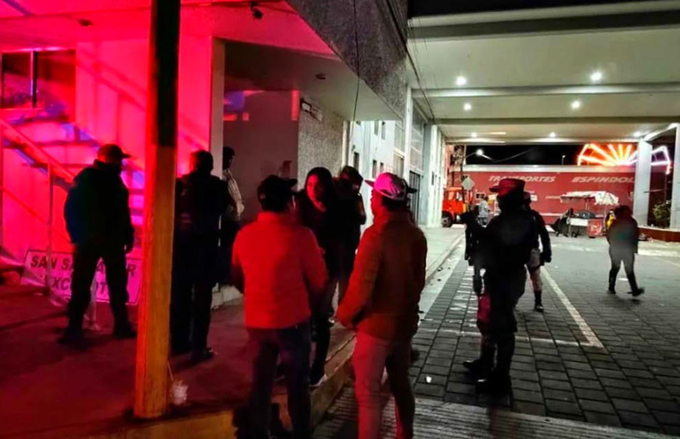 Intentan Linchar A Tres Supuestos Ladrones De Celulares En Puebla