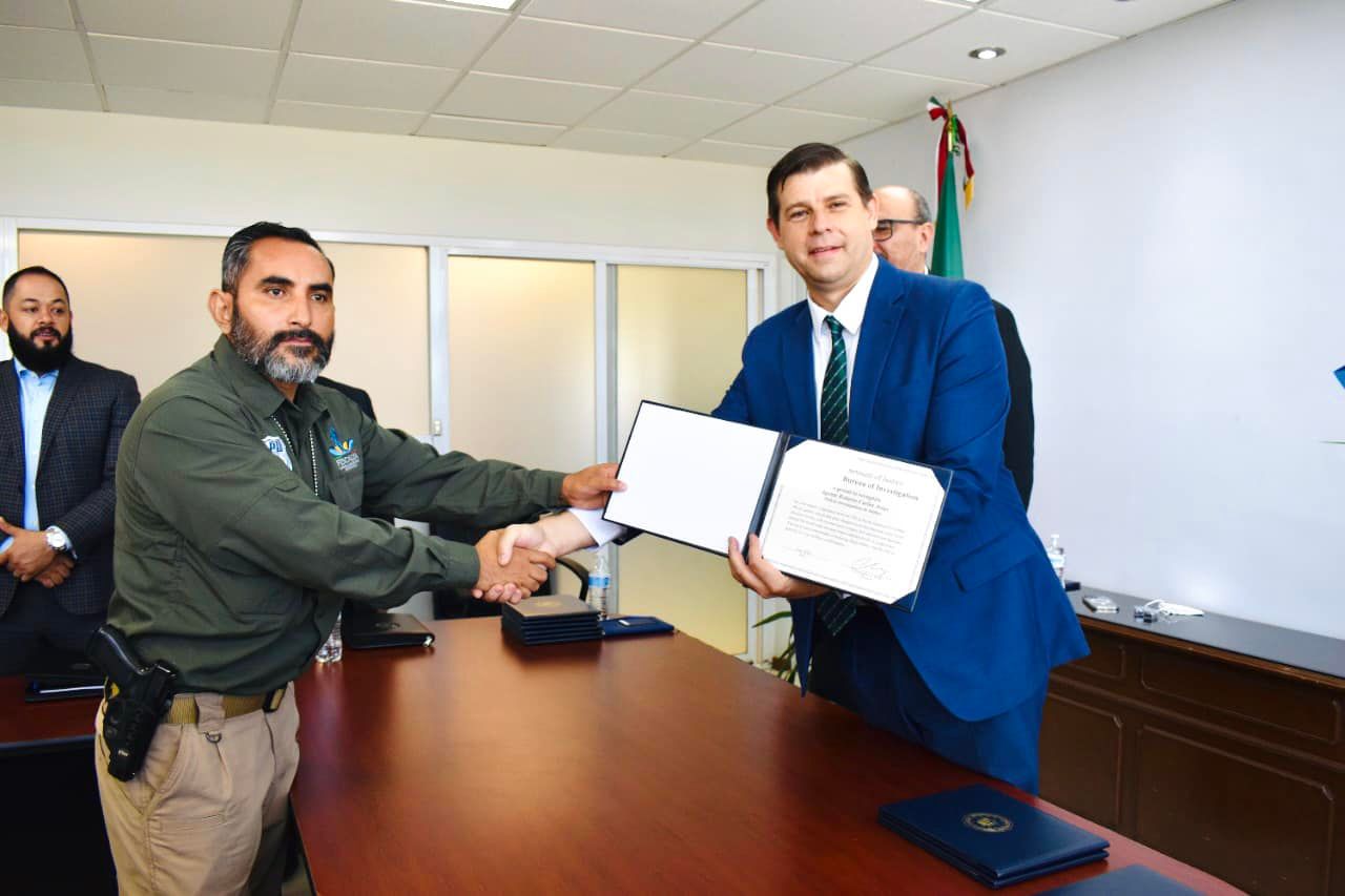 FBI reconoce labor de duranguenses