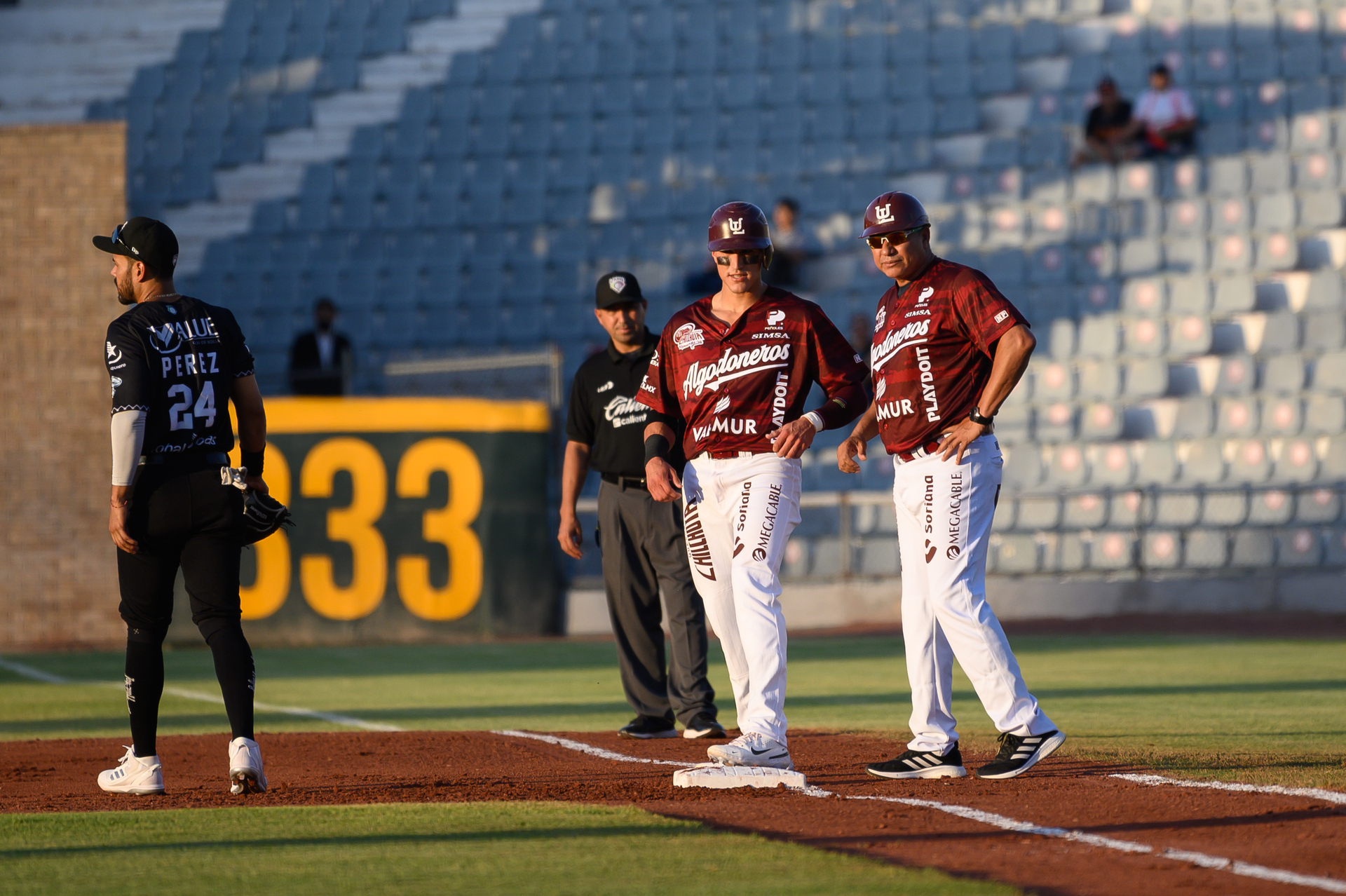 Nick Torres regresa a Naranjeros de Hermosillo