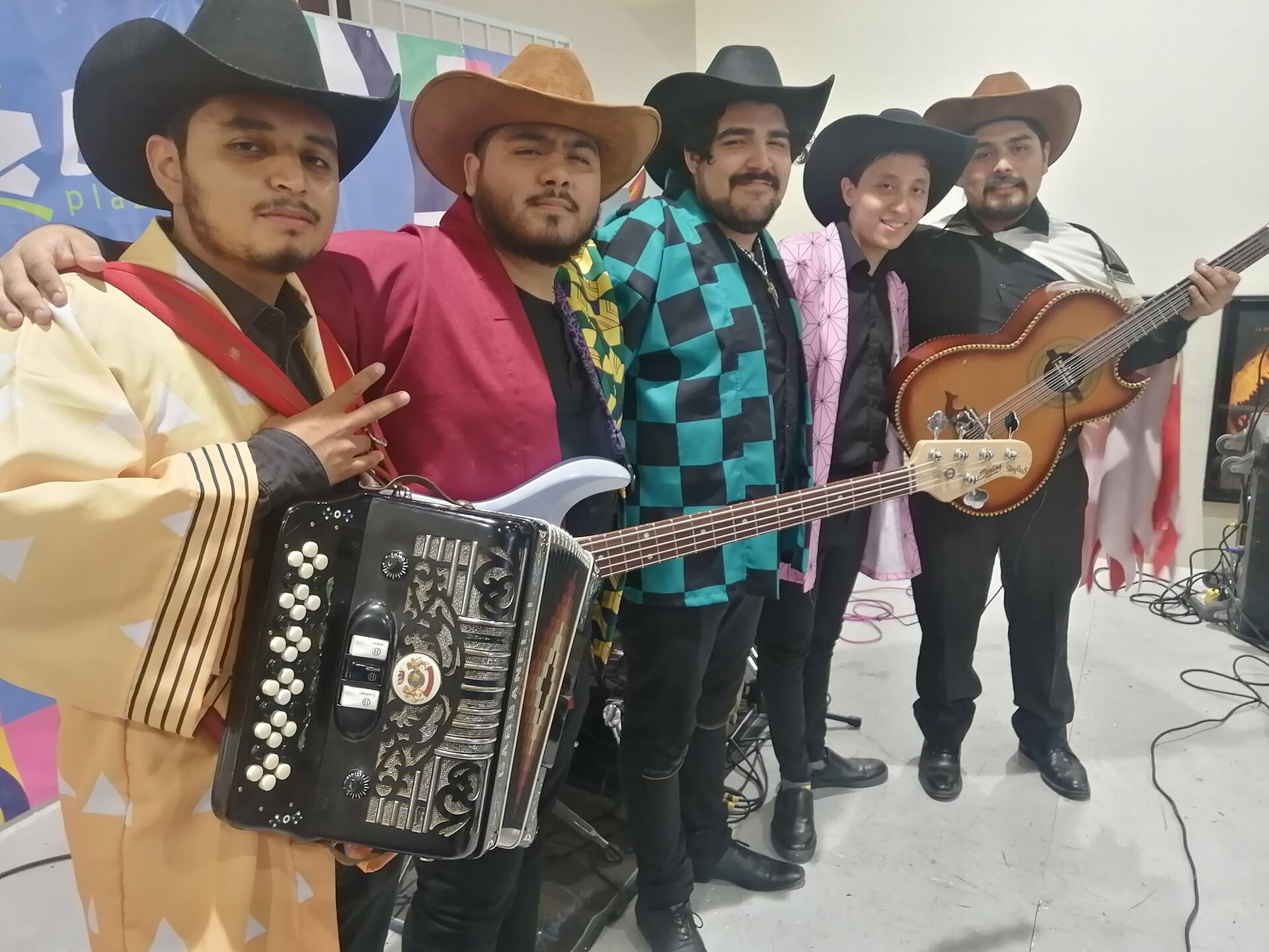 Los Shinigamis del Norte, conquistan a los 'otakus' con música norteña