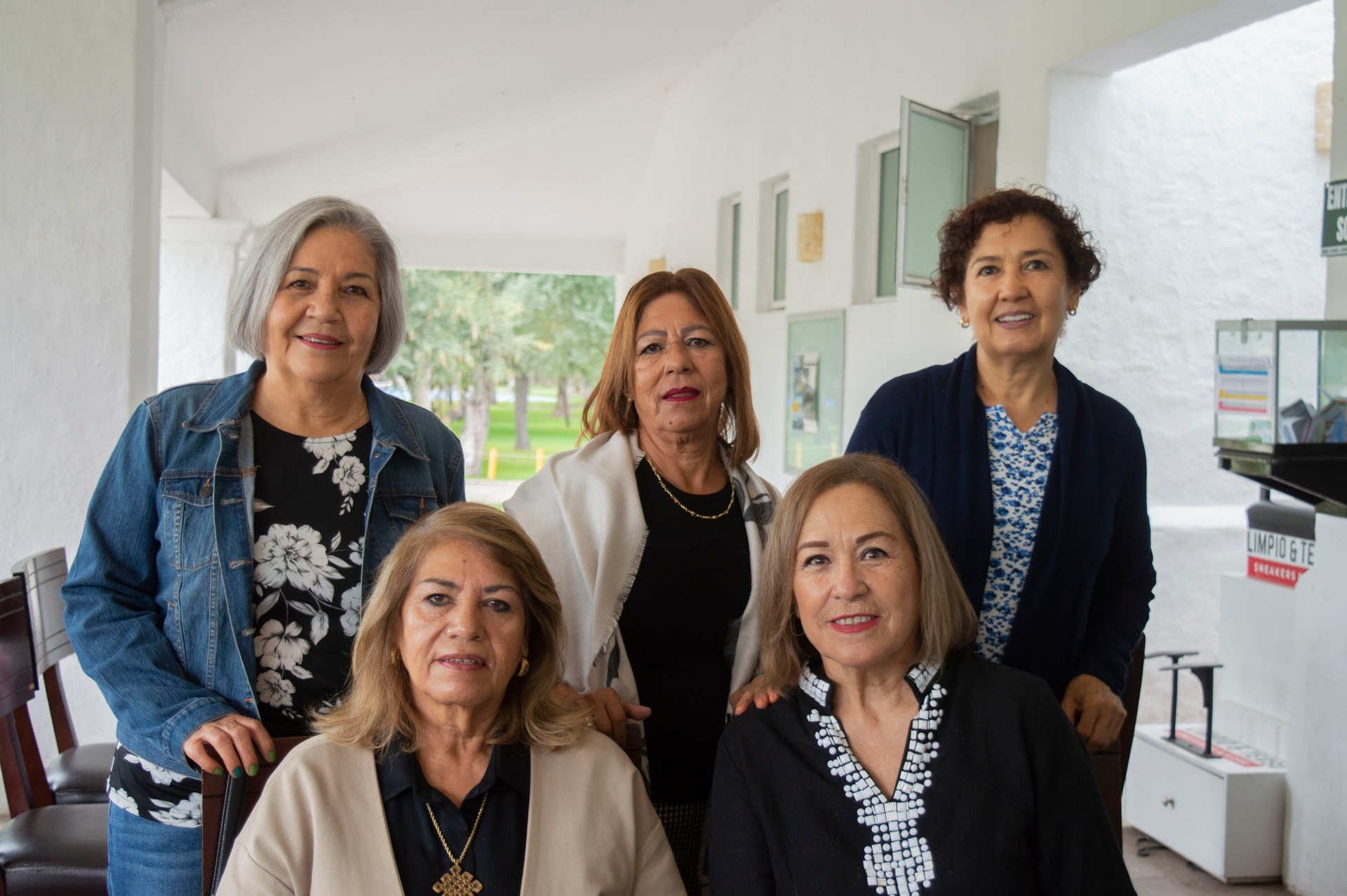 Festejan a los abuelitos en el Club Campestre