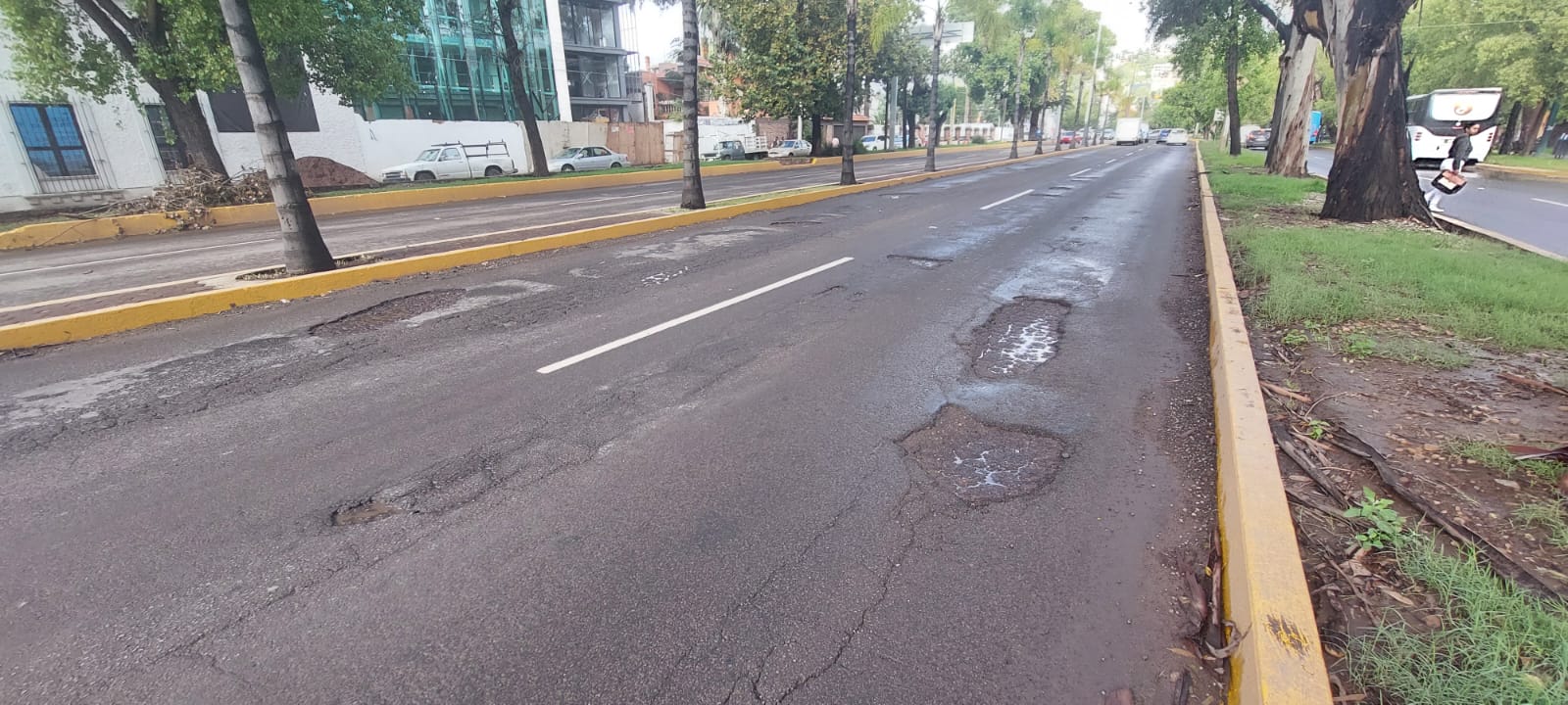 Calles de Durango se llenaron de baches tras lluvias