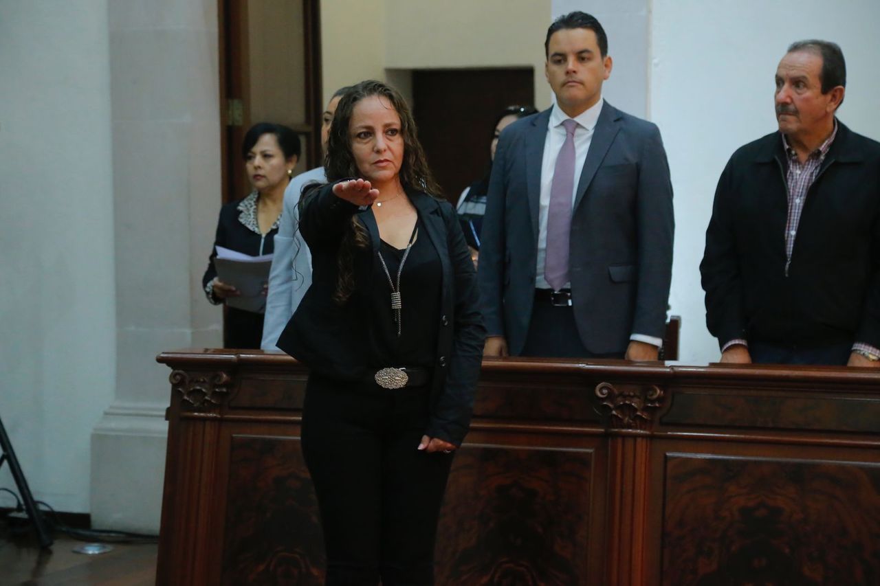 Blanca Esparza, nueva Contralora municipal