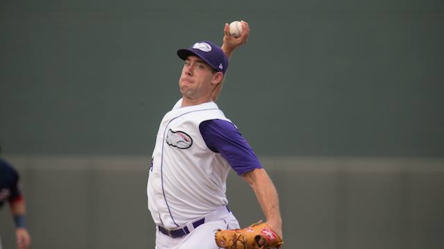 Naranjeros de Hermosillo suman a Brandon Brennan