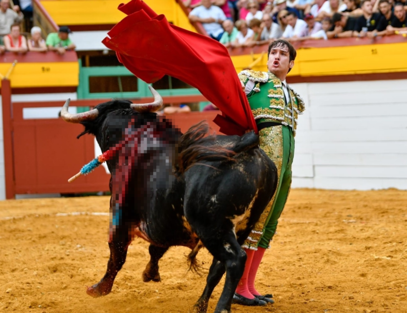 Arturo Gilio corta oreja en Plaza de Toros de Algemesí