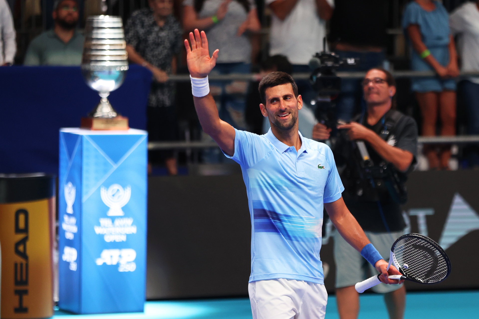 Novak Djokovic se impone con claridad a Pablo Andújar en el torneo de Tel Aviv