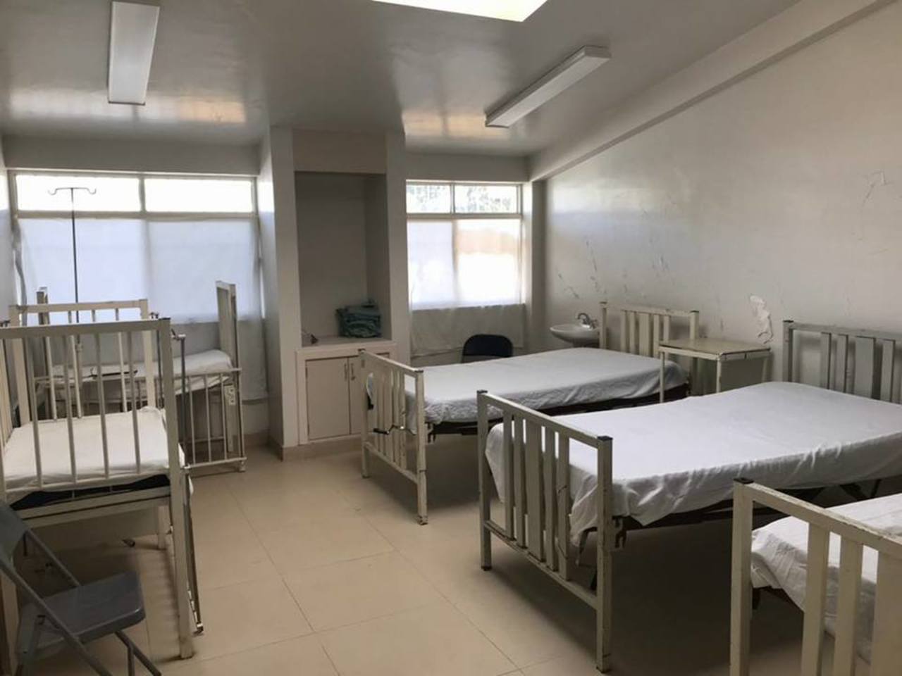 Con balazo llegó al hospital