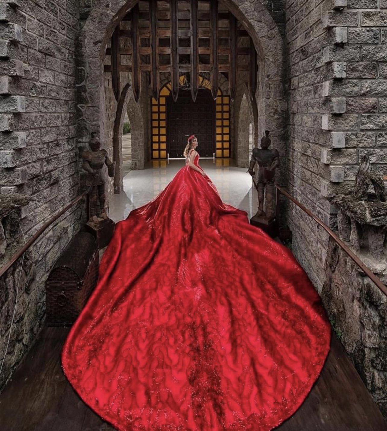 ¡Espectacular! Hija del 'Canelo' celebra sus XV con vestidazo