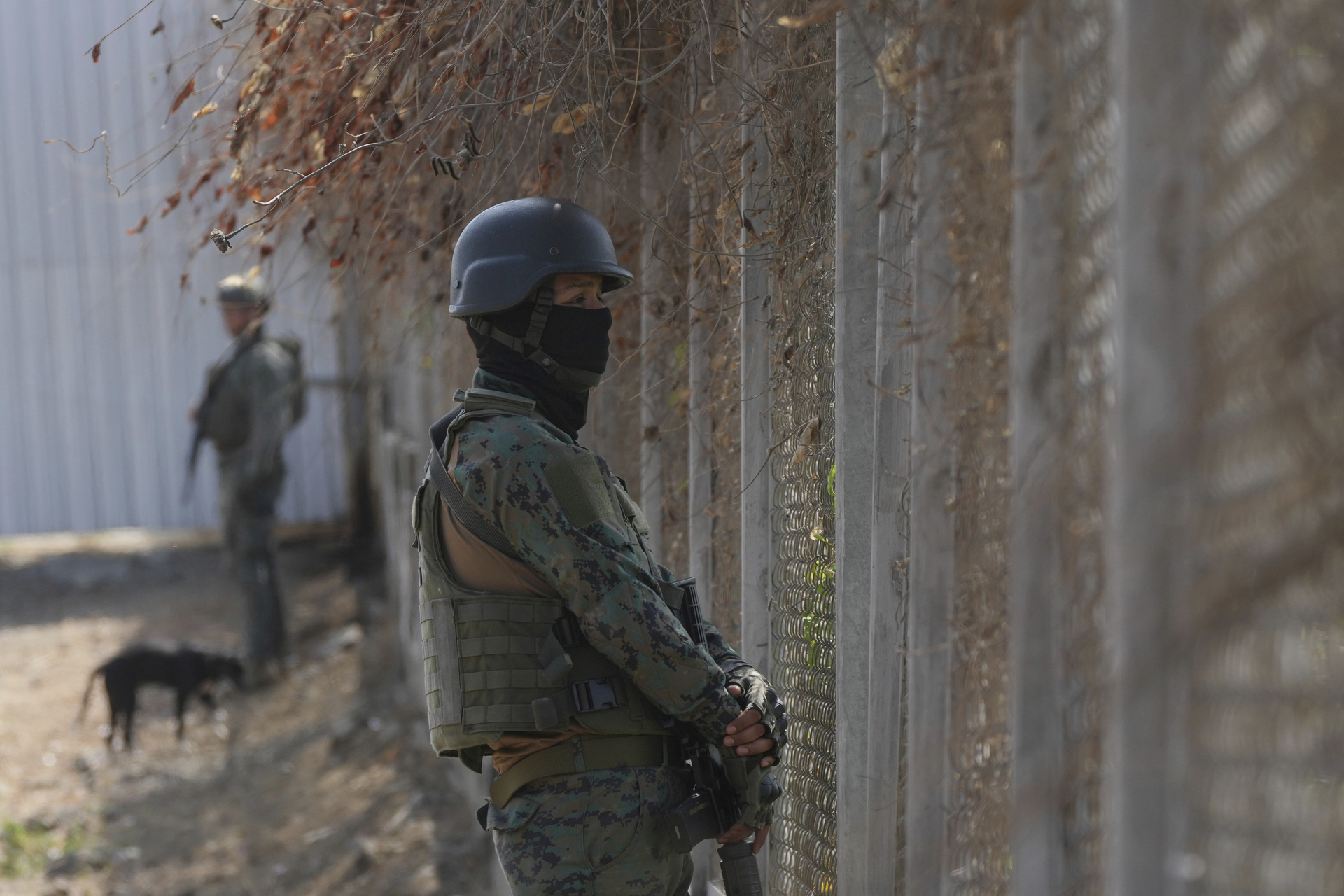 Nueva riña en cárcel de Ecuador deja cinco muertos y seis heridos