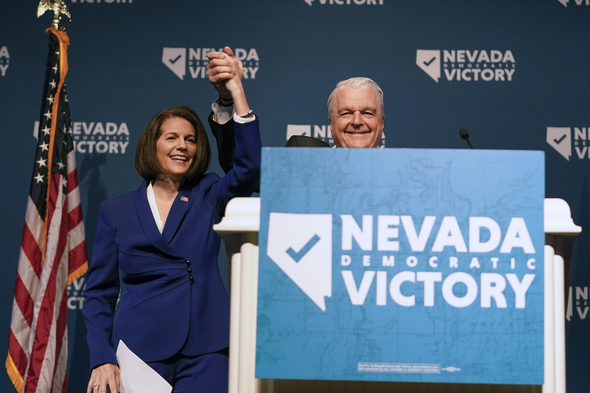 Partido Demócrata asegura control del Senado en Estados Unidos