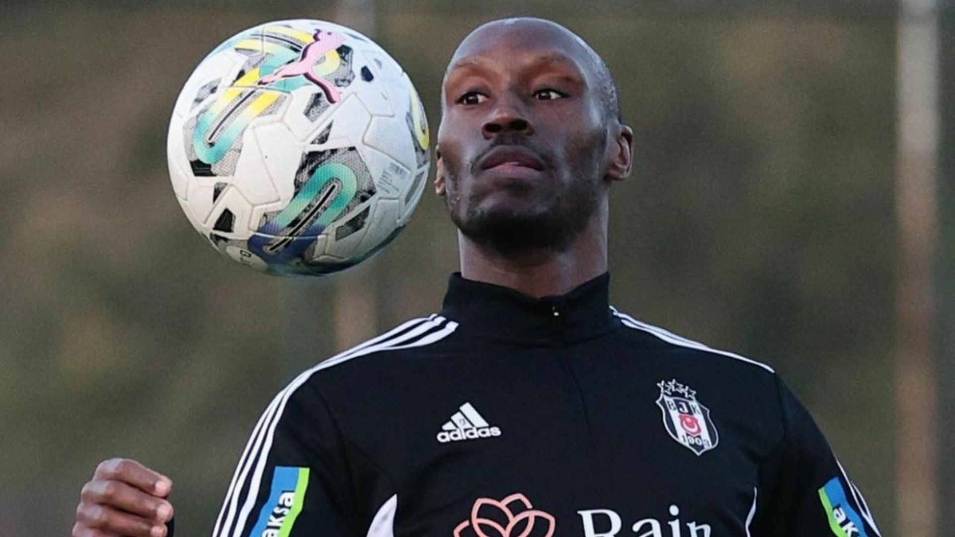 Atiba Hutchinson, el futbolista de Canadá que hará historia en Qatar 2022