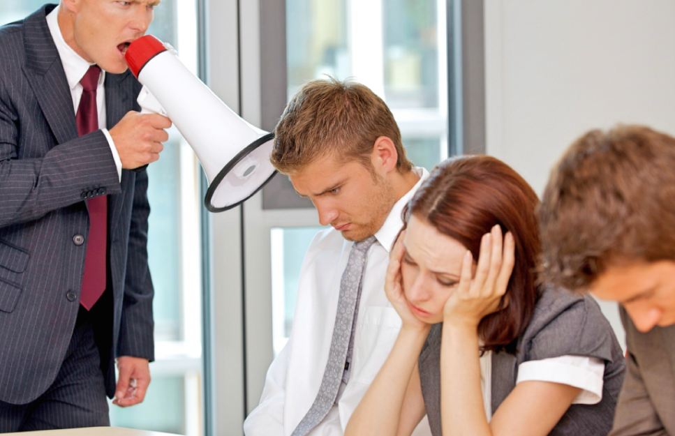 Uno de cada cinco trabajadores en el mundo sufre acoso laboral: OIT