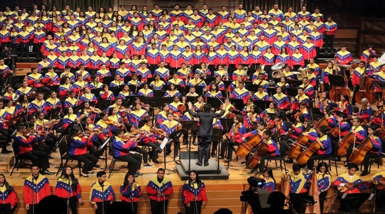 La orquesta más grande del mundo, con más planes La orquesta más grande del mundo, con más planes