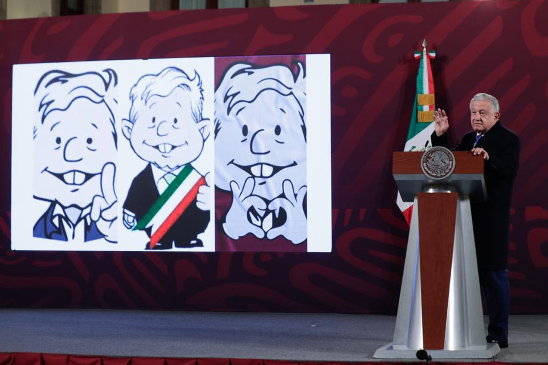AMLO reprocha prohibición de 'Amlito' en propaganda de Morena
