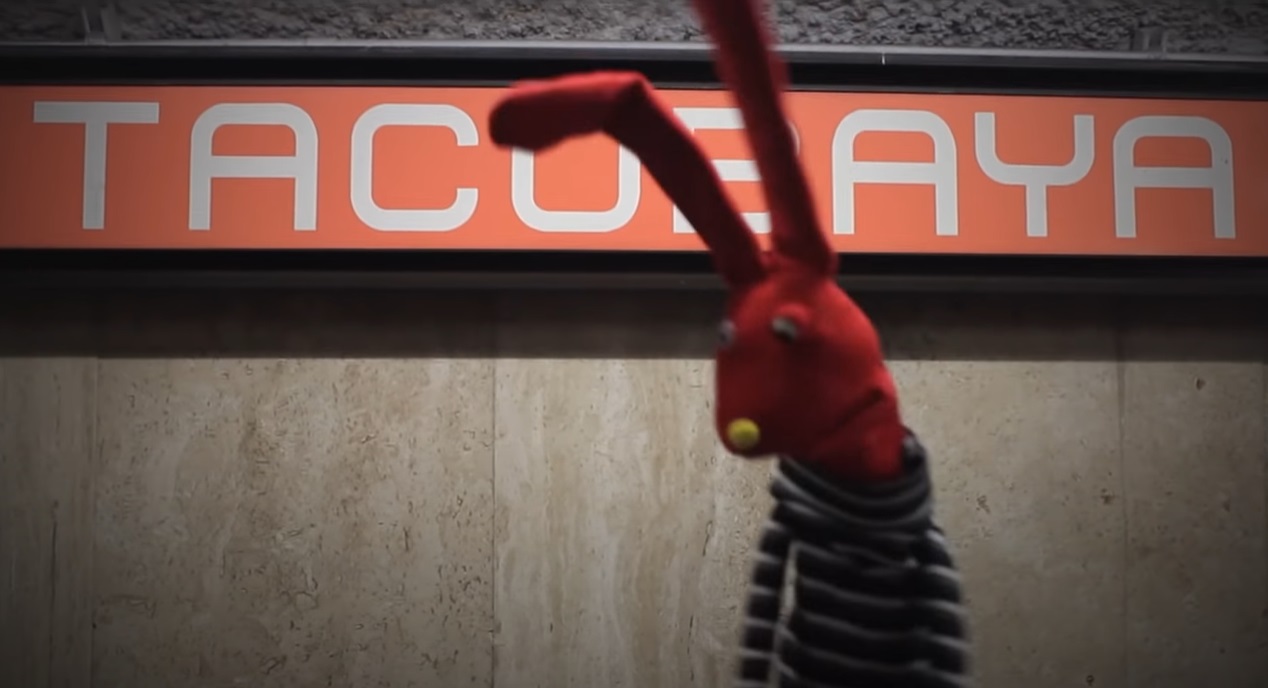 Recuerdan el día en que Juan Carlos Bodoque viajó en el Metro de la CDMX