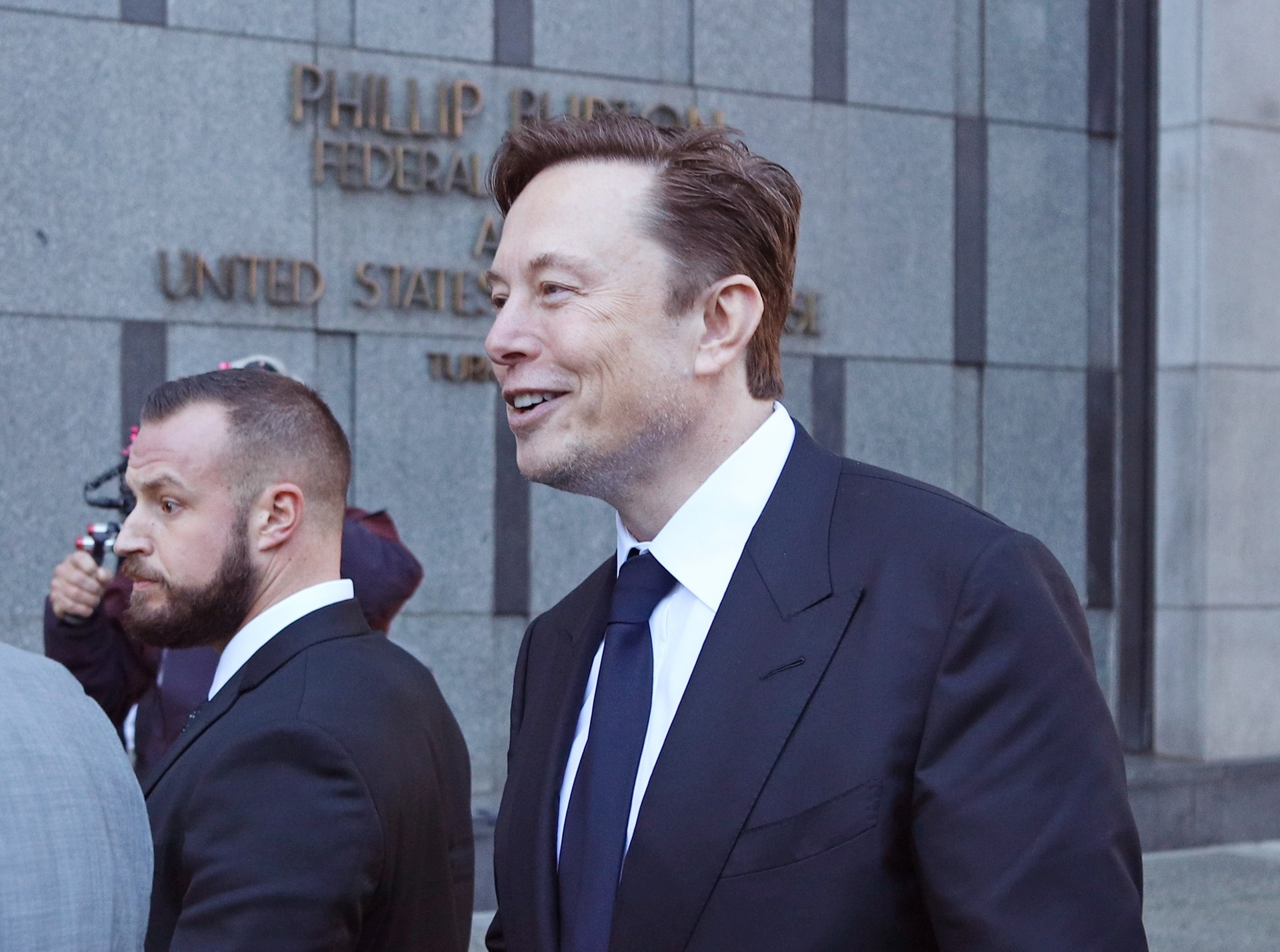 Elon Musk espera lanzar su nave espacial totalmente reutilizable el mes ...