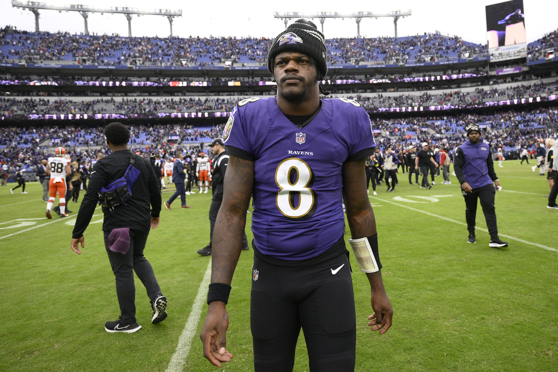 Lamar Jackson dice no sentirse valorado en Ravens y quiere cambiar de ...