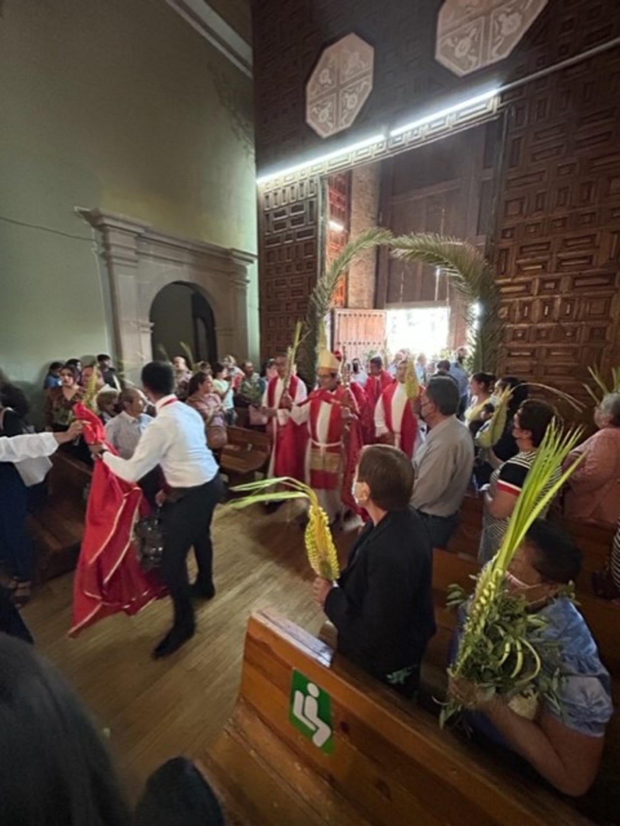 Se reencuentran con su fe; inician actividades de Semana Santa en Durango