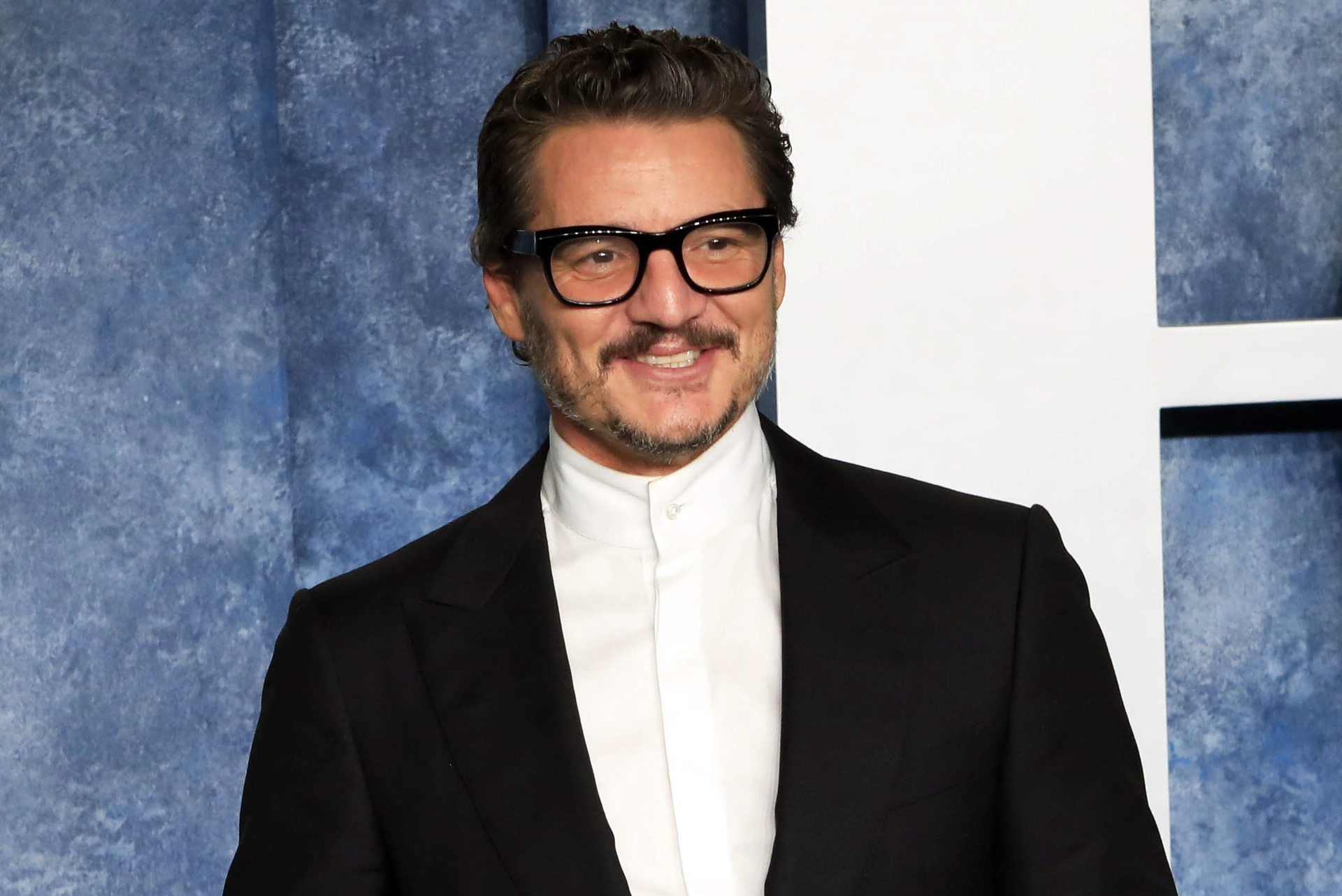 Así lucirá Pedro Pascal en 20 años según la Inteligencia Artificial de ...