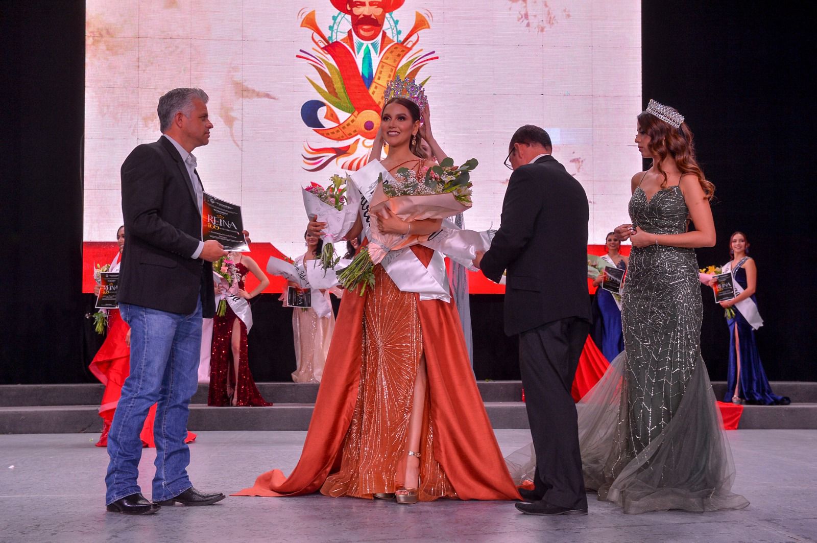 Diana Elena Galaviz, nueva reina de Durango