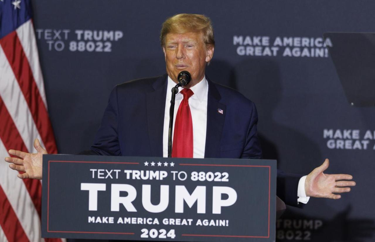 Trump se burla de la candidatura de Biden