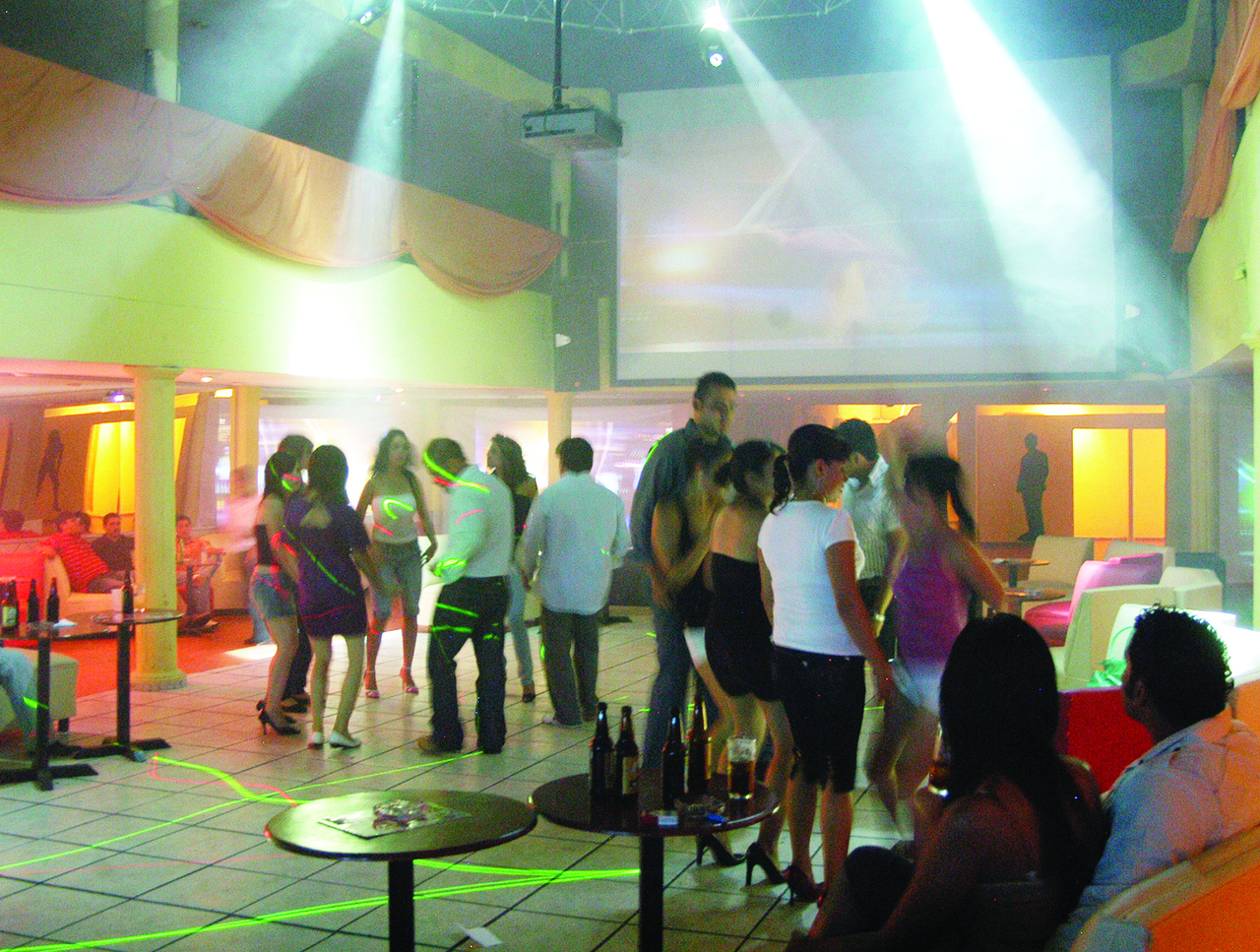 Proponen aplicar protocolo 'Mujeres Vivas' en antros de Durango