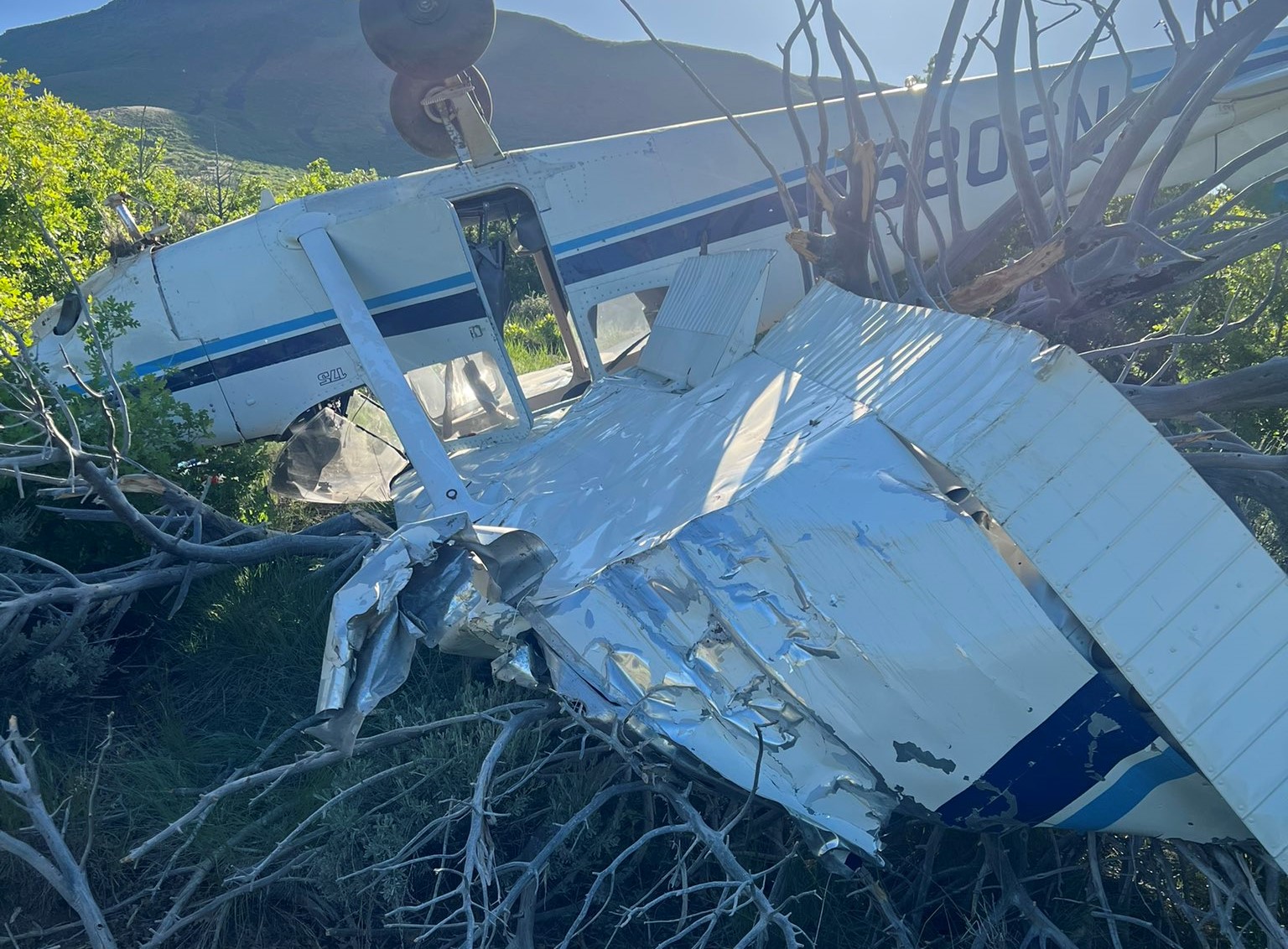 Autoridades De Eua Comienzan Investigación Sobre Accidente Aéreo Cerca