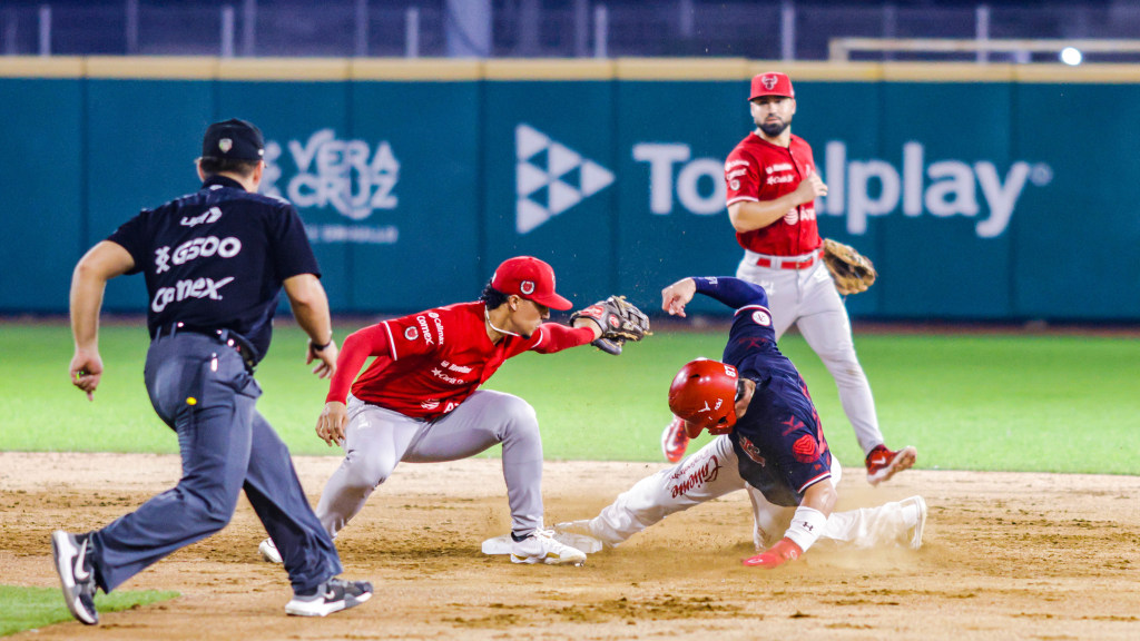 Toros De Tijuana Embisten Para Igualar Serie En Veracruz