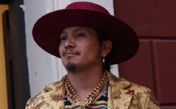 Saúl Vargas retrata la estética del mar en nueva exposición