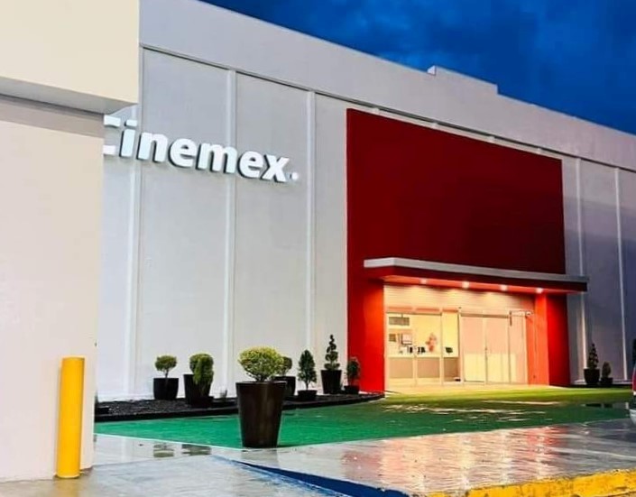 Inauguraron el primer Cinemex en El Salto, Pueblo Nuevo