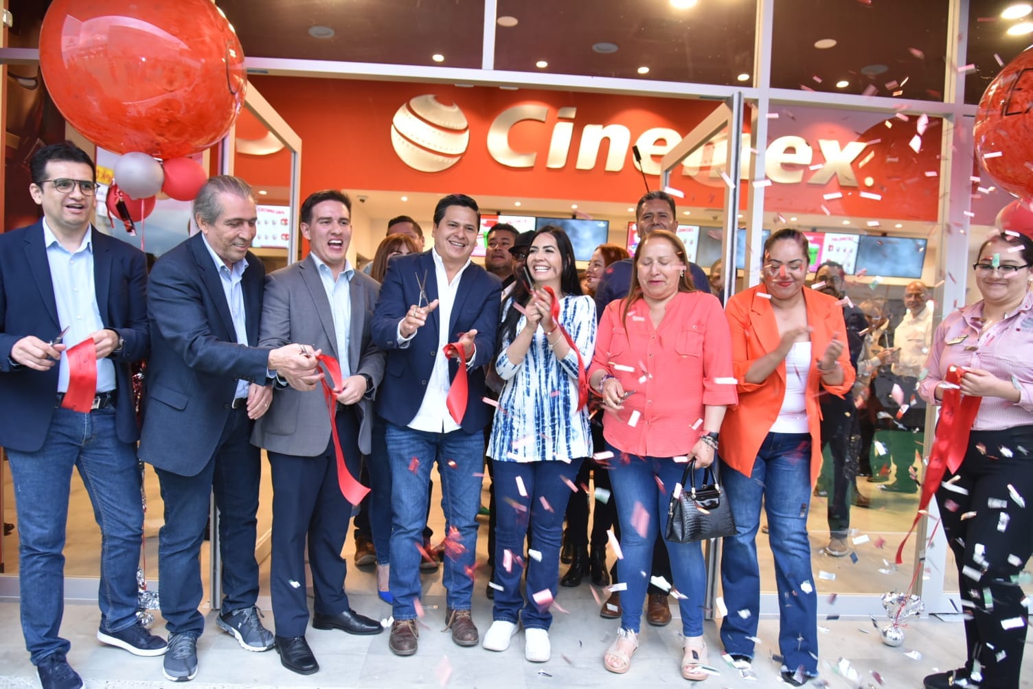 Inauguraron el primer Cinemex en El Salto, Pueblo Nuevo