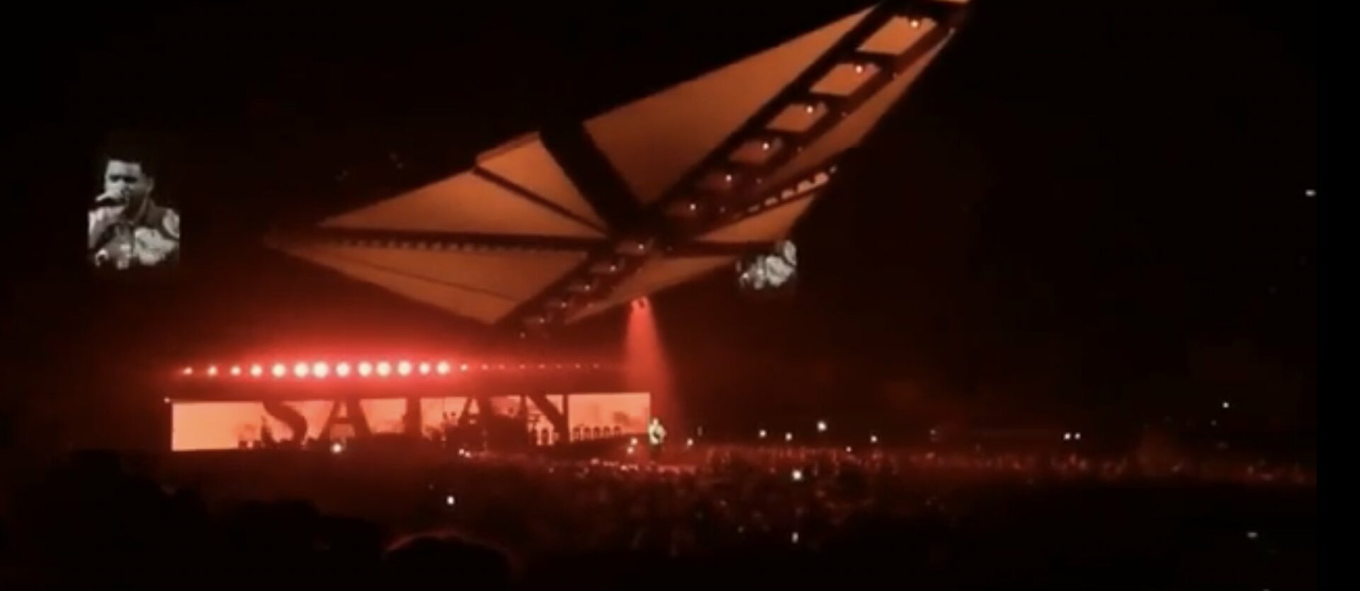 Rituales, satanismo y élites, los polémicos espectáculos de estrellas ...