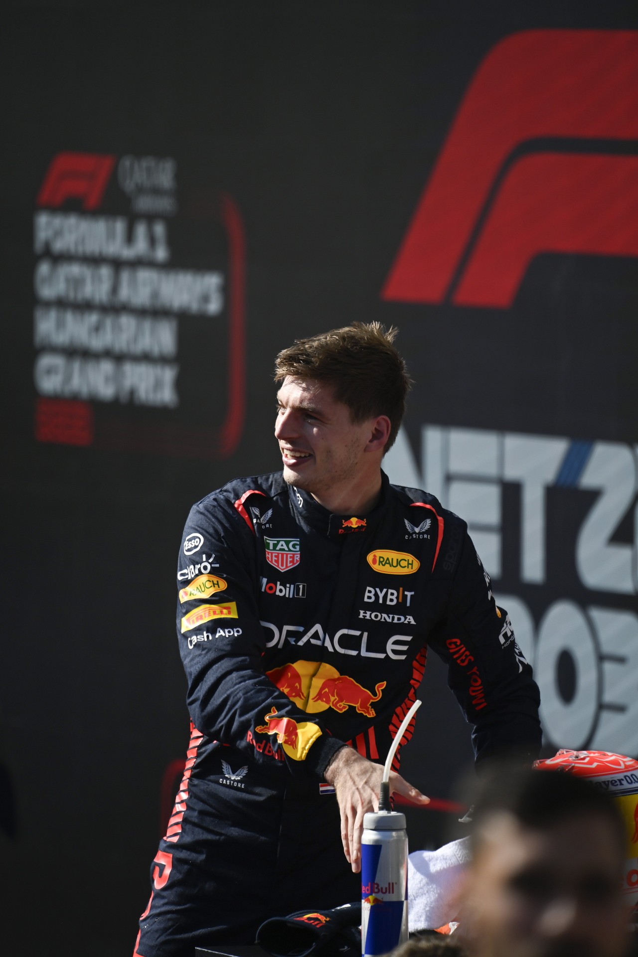 Verstappen firma otra 'pole'