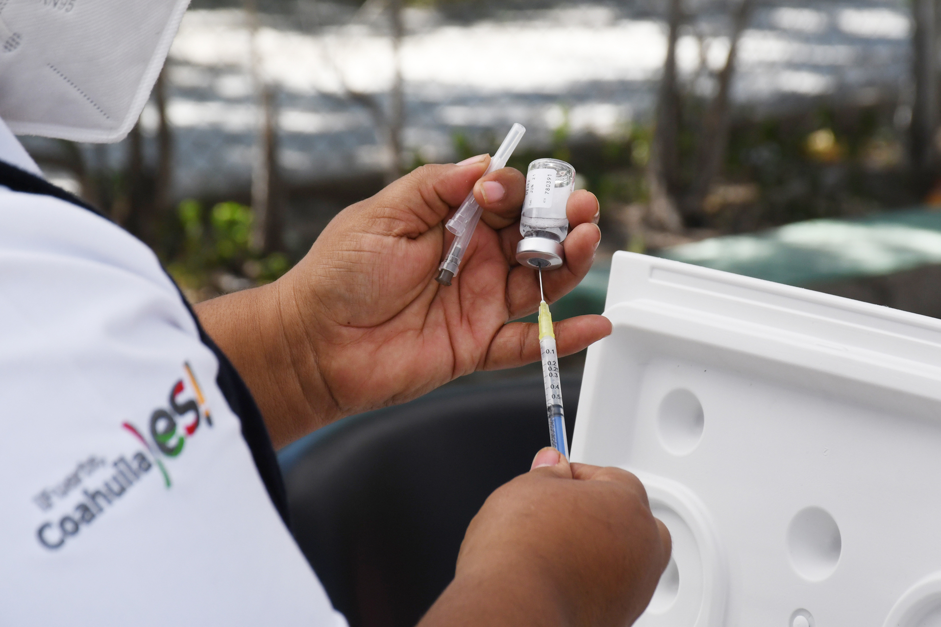 Cofepris aprueba nueva vacuna contra la influenza para adultos mayores