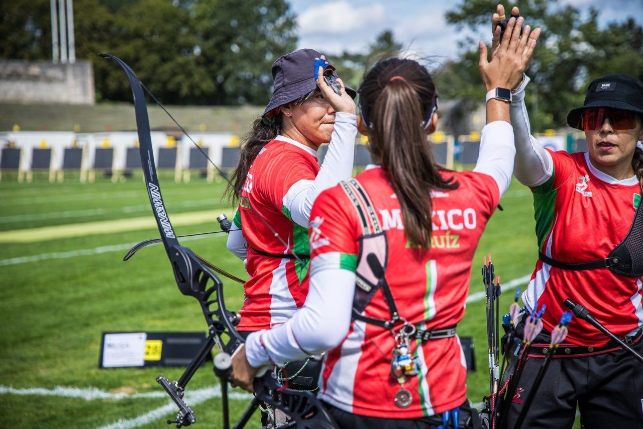 Arqueras mexicanas logran plazas olímpicas para París