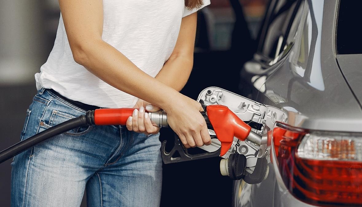 'Llama al 911'; rescatan a mujer gracias a nota de ayuda que dejó en ...