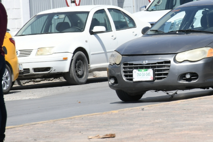 Amplían regularización de autos 'chocolatos' en México hasta diciembre de 2023