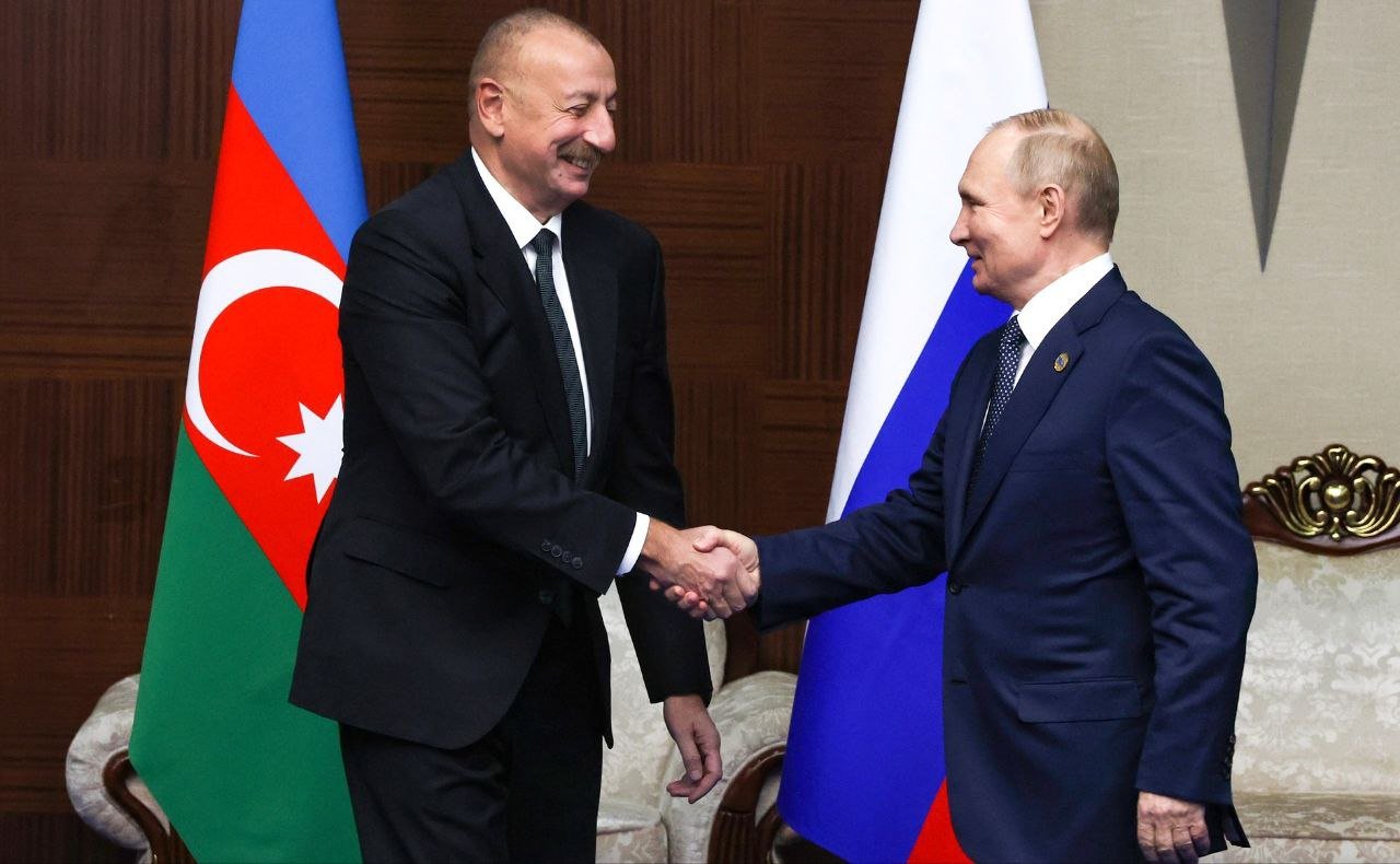 Vladimir Putin y Ilham Aliyev en Kirguistán abordan la situación de ...
