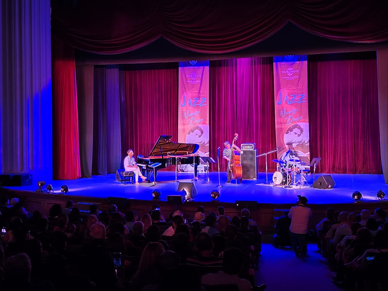 Vincenzo Danise conquista Durango con concierto de jazz