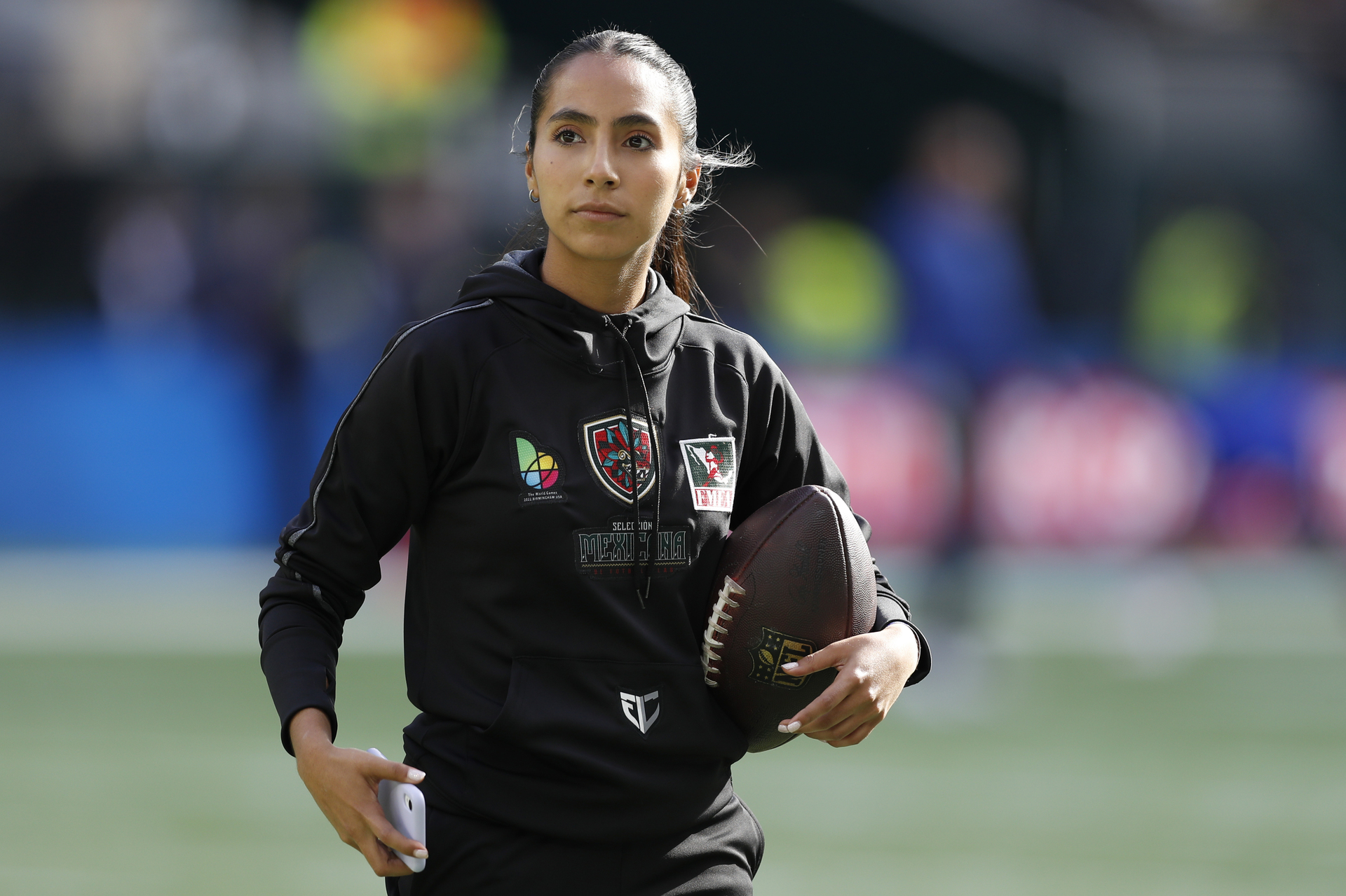 Mexicana Diana Flores lidera el camino para crecer al futbol bandera