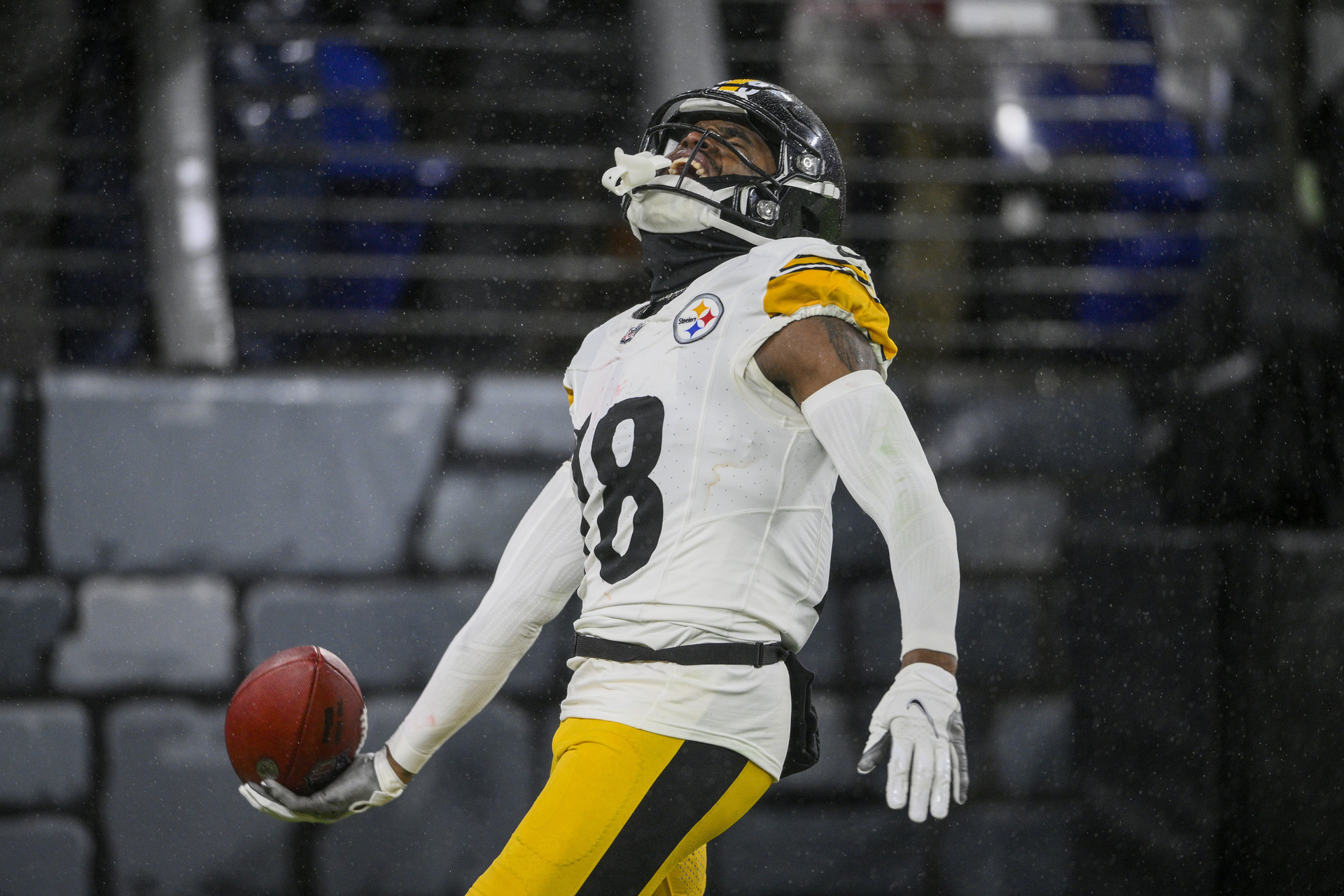 Steelers superan 17-10 a Ravens; llegarán a playoffs si Buffalo o ...