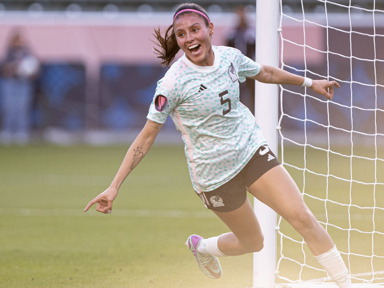 Tri femenil golea a Dominicana