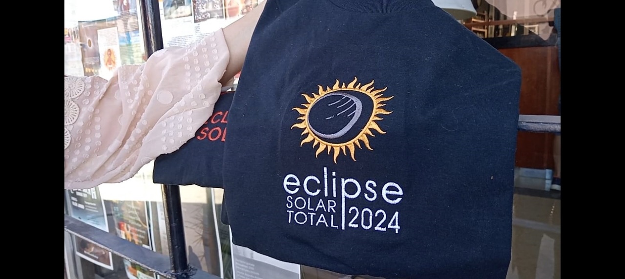 Comerciantes de Durango venderán playeras por el eclipse solar